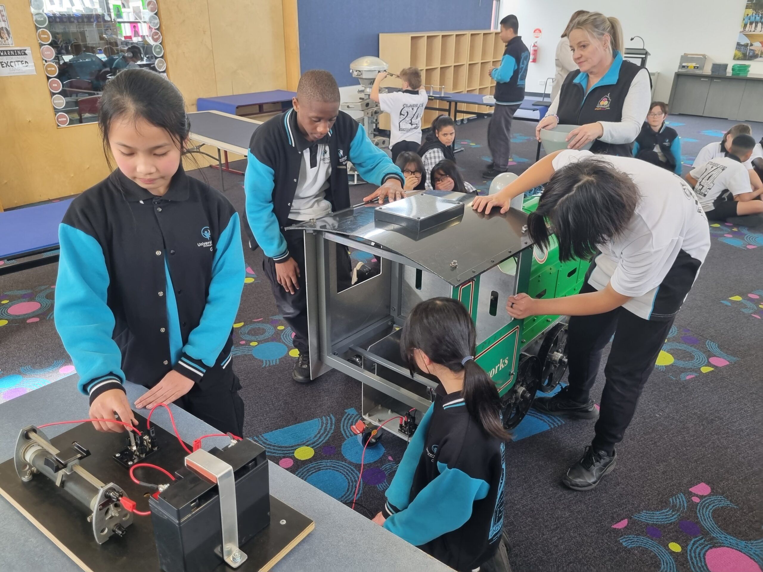 Electricity and Circuits Incursion – Activities, Workshops & Incursions ...